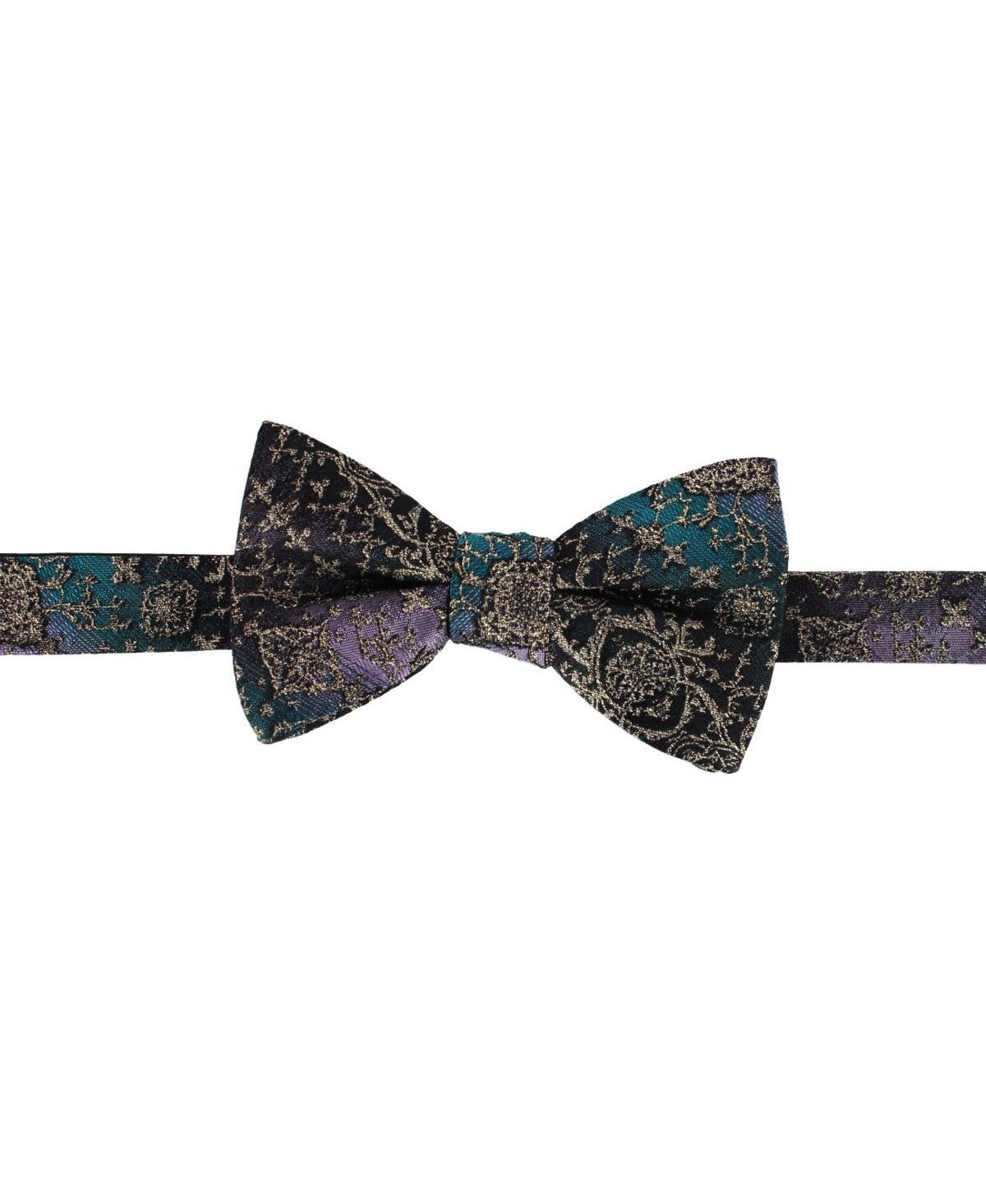 Click here for Trafalgar Mens The Spellbound Brocade Novelty Silk... prices