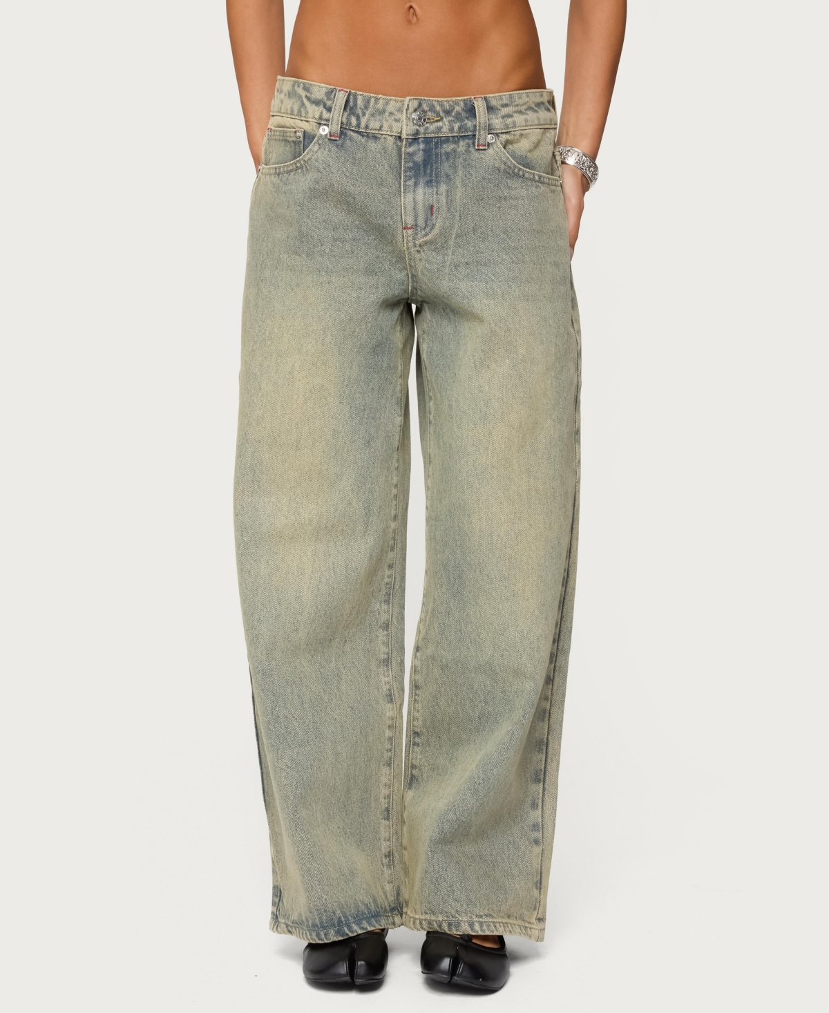 Click here for Edikted Womens Ace Relaxed Jeans - Light-blue prices