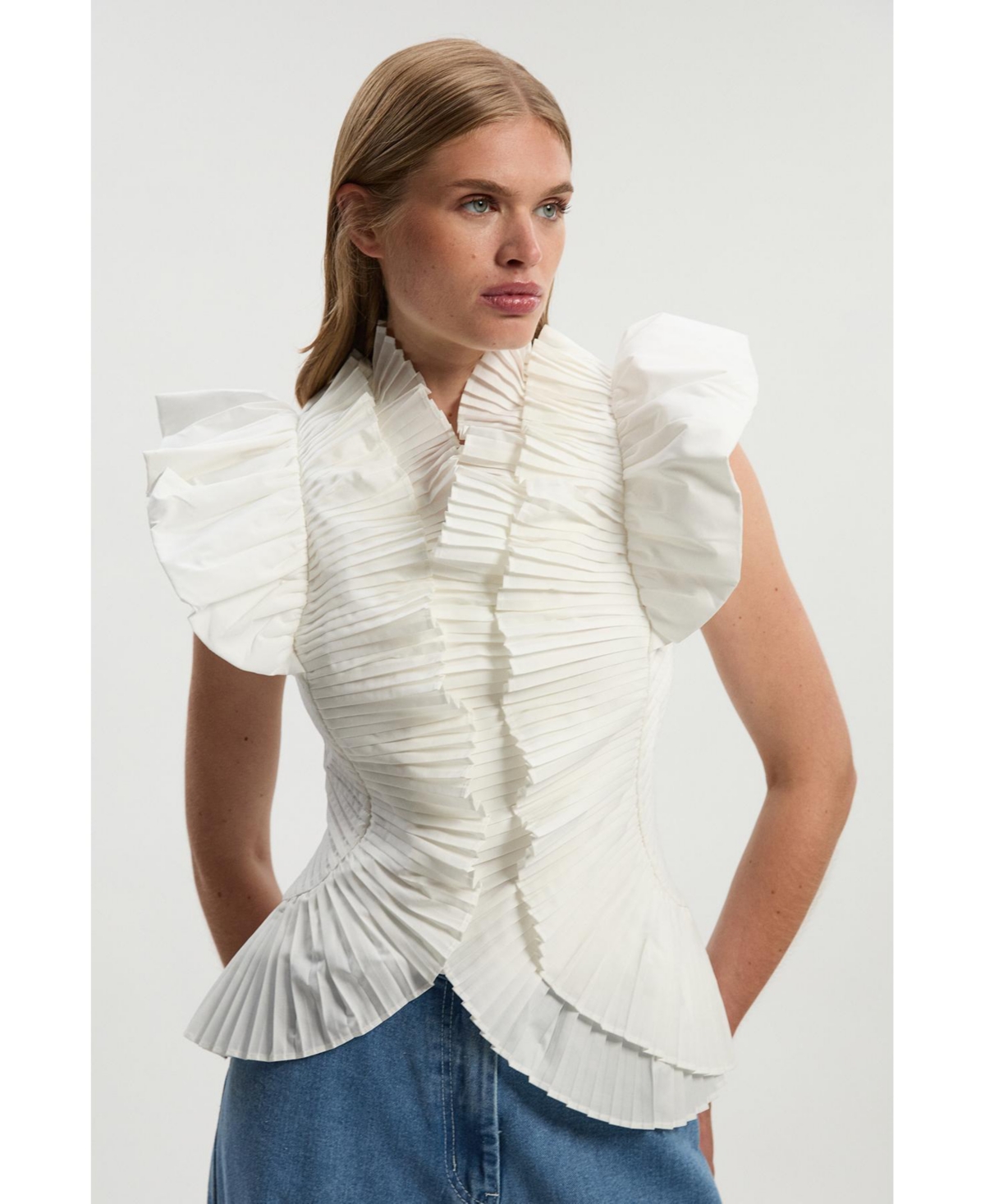 Click here for Karen Millen Womens Pleated Ruffle Sleeve Woven To... prices
