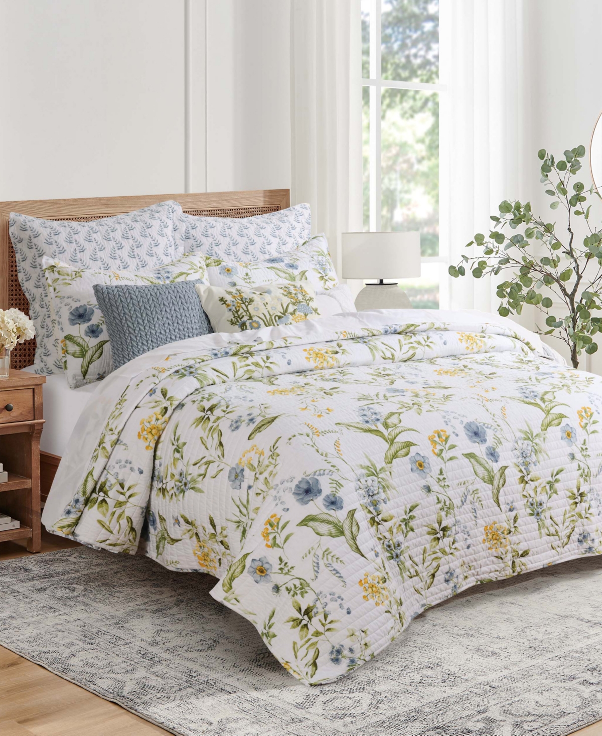 Click here for Levtex Viviana Watercolor Floral 3-Pc. Quilt Set... prices