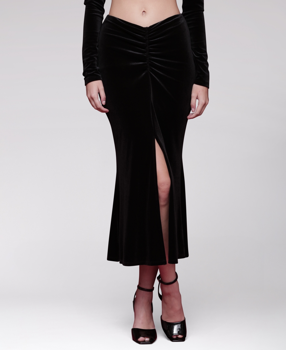 Click here for Avec Les Filles Womens Velvet Pull-On Midi Skirt -... prices