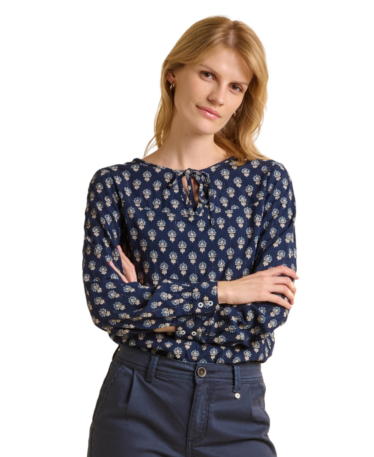 Click here for Brakeburn Womens Juliette Long Sleeve Tie Neck Blo... prices