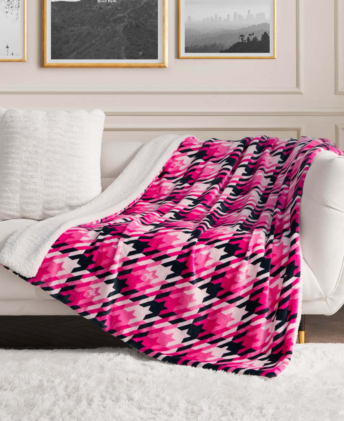 Click here for Juicy Couture Plush Reversible Sherpa Throw  50x 6... prices