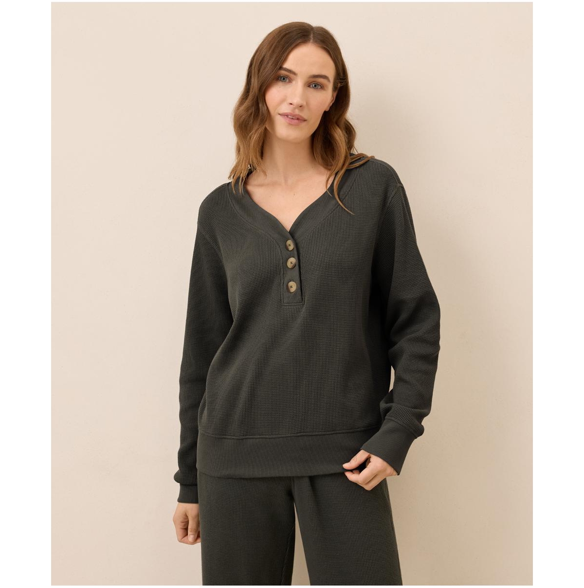 Click here for Pact Womens Thermal Waffle Henley Pullover - Oak prices