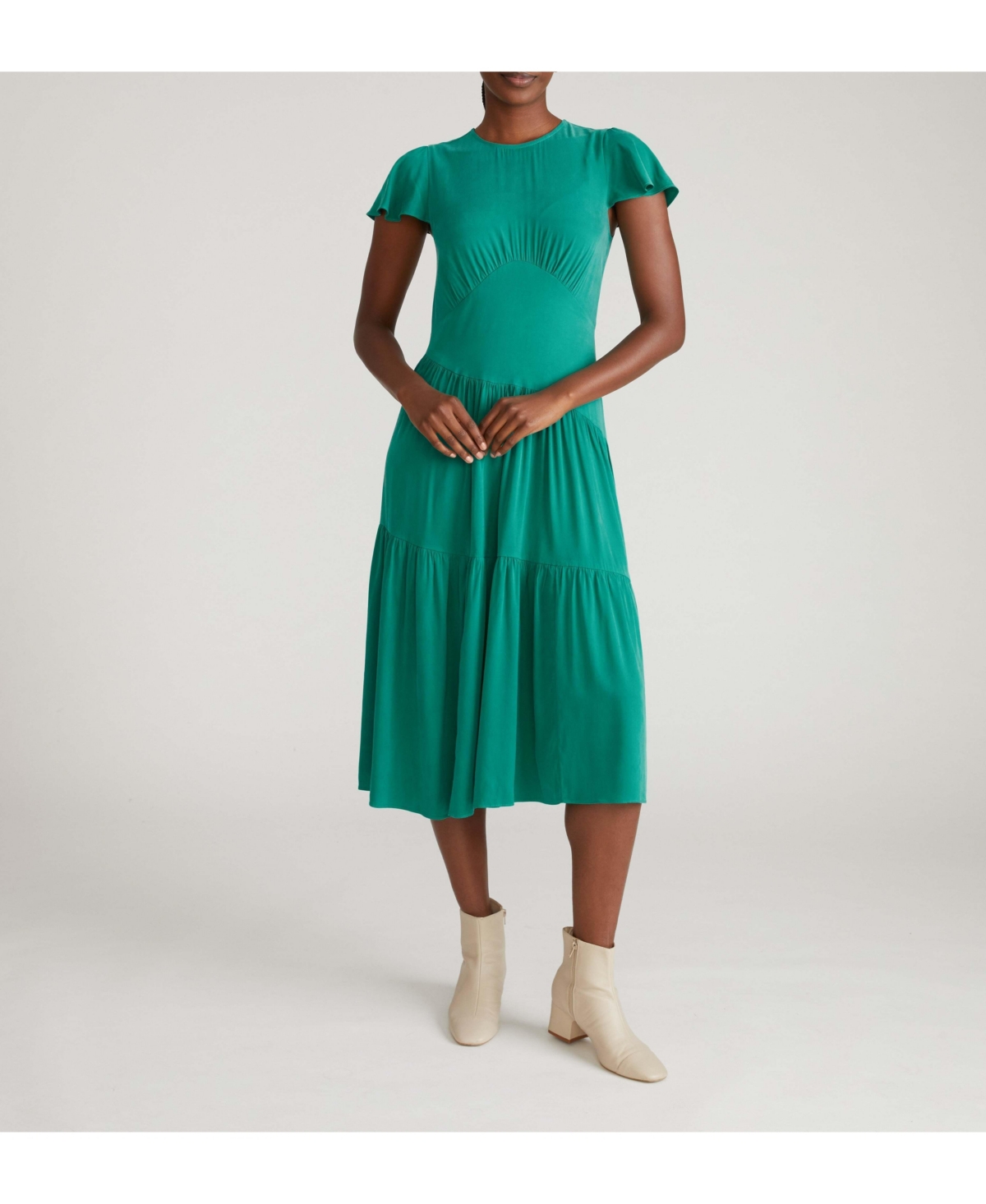 Click here for Universal Standard Womens Mariella Stretch Cupro D... prices