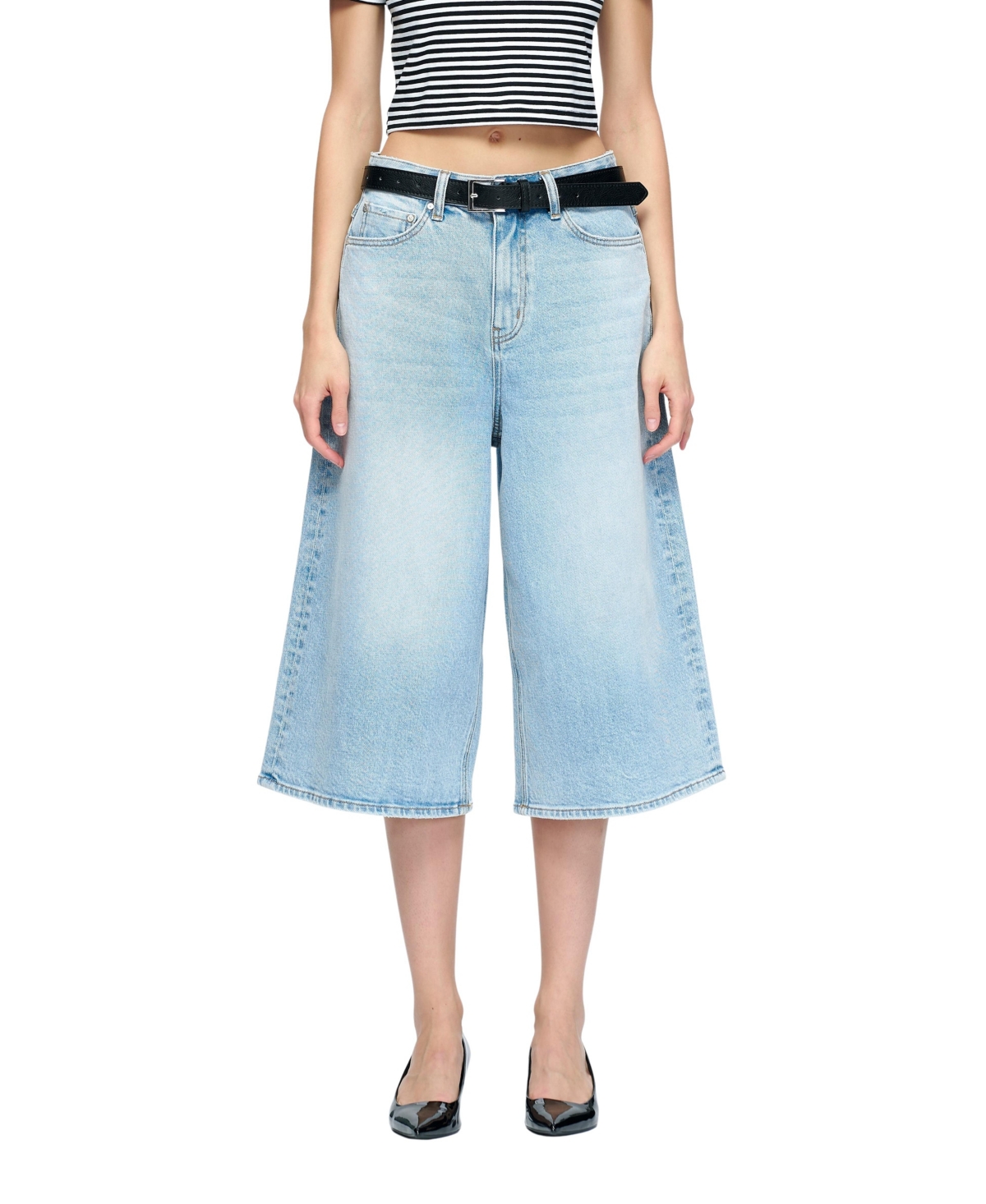 Click here for Bayeas Womens Mid-Rise Drop-Crotch Loose Fit Bermu... prices