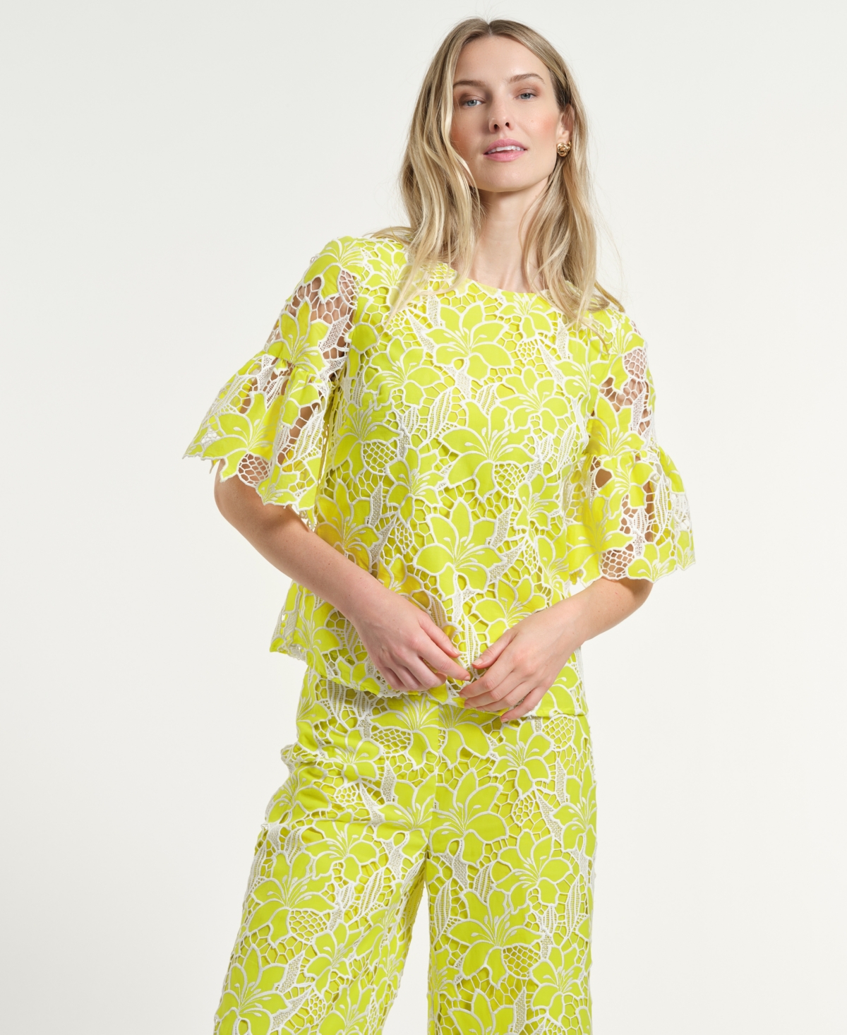 Click here for Isaac Mizrahi Womens Boxy Eyelet Crewneck Top - Li... prices