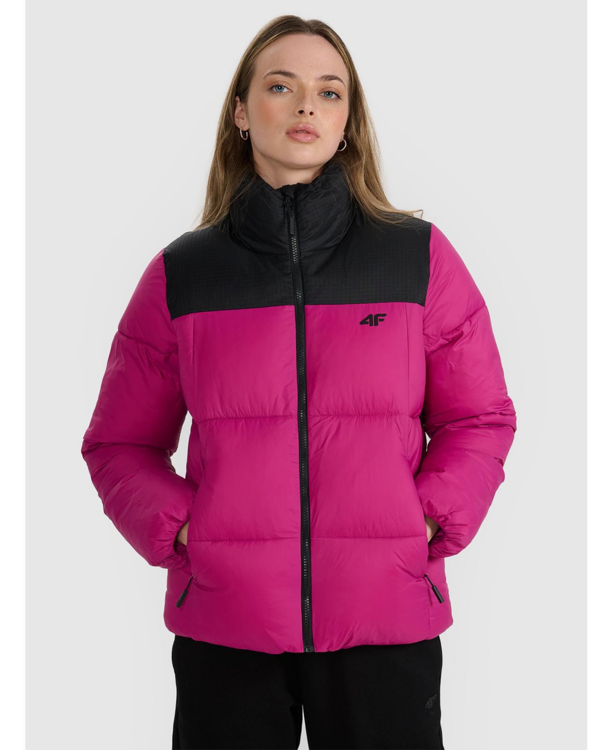 Click here for 4F Womens Padded Jacket With Synthetic Filling - P... prices