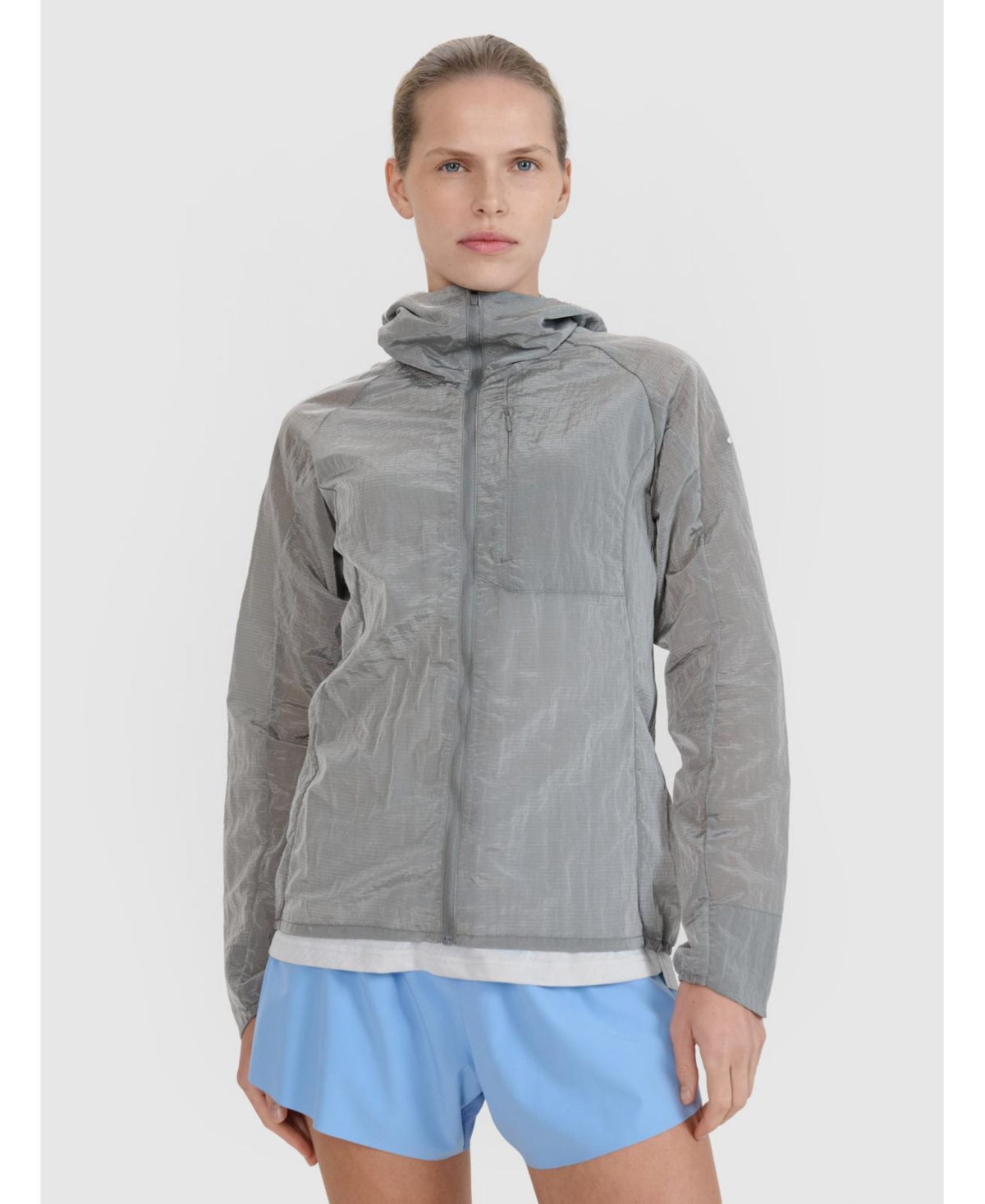 Click here for 4F Womens ultralight running jacket - grey prices