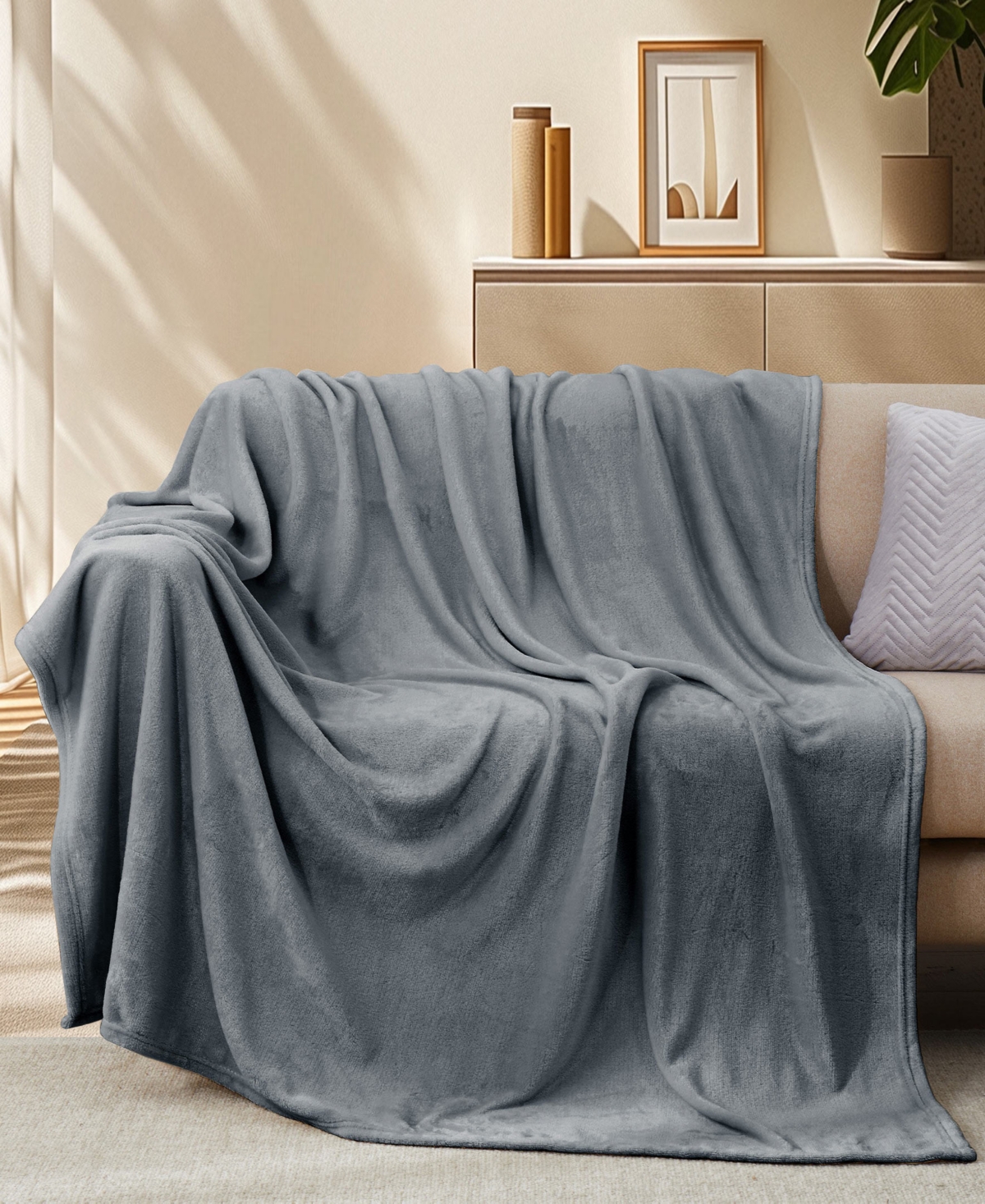 Click here for Unikome Flannel Fleece Soft and Warm Blanket  Twin... prices