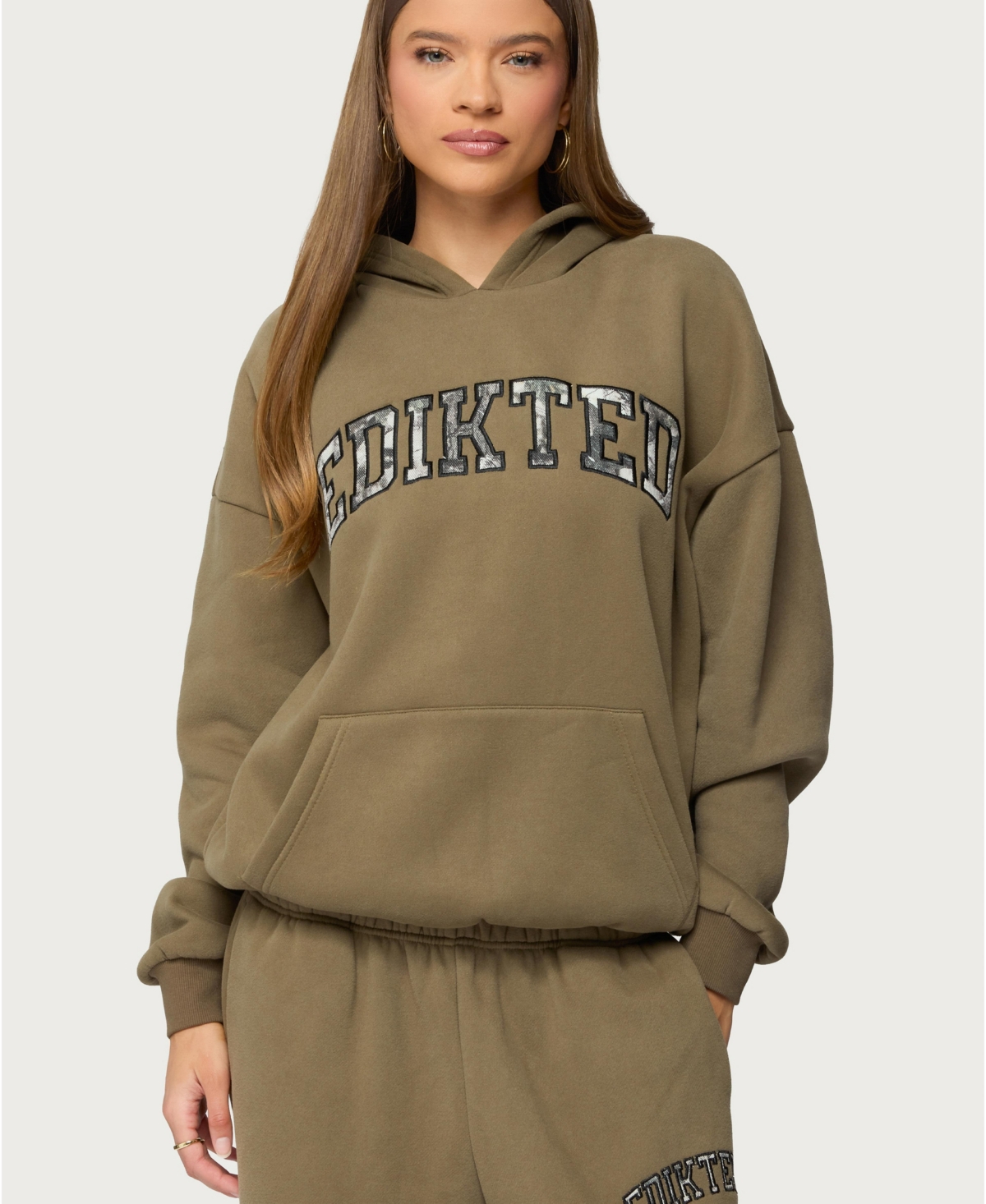 Click here for Edikted Womens Camo Crush Edikted Oversized Hoodie... prices