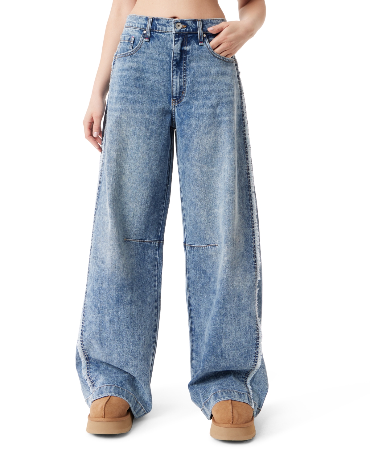 Click here for Frayed Juniors Barrel Side Seam Jeans - Blue prices