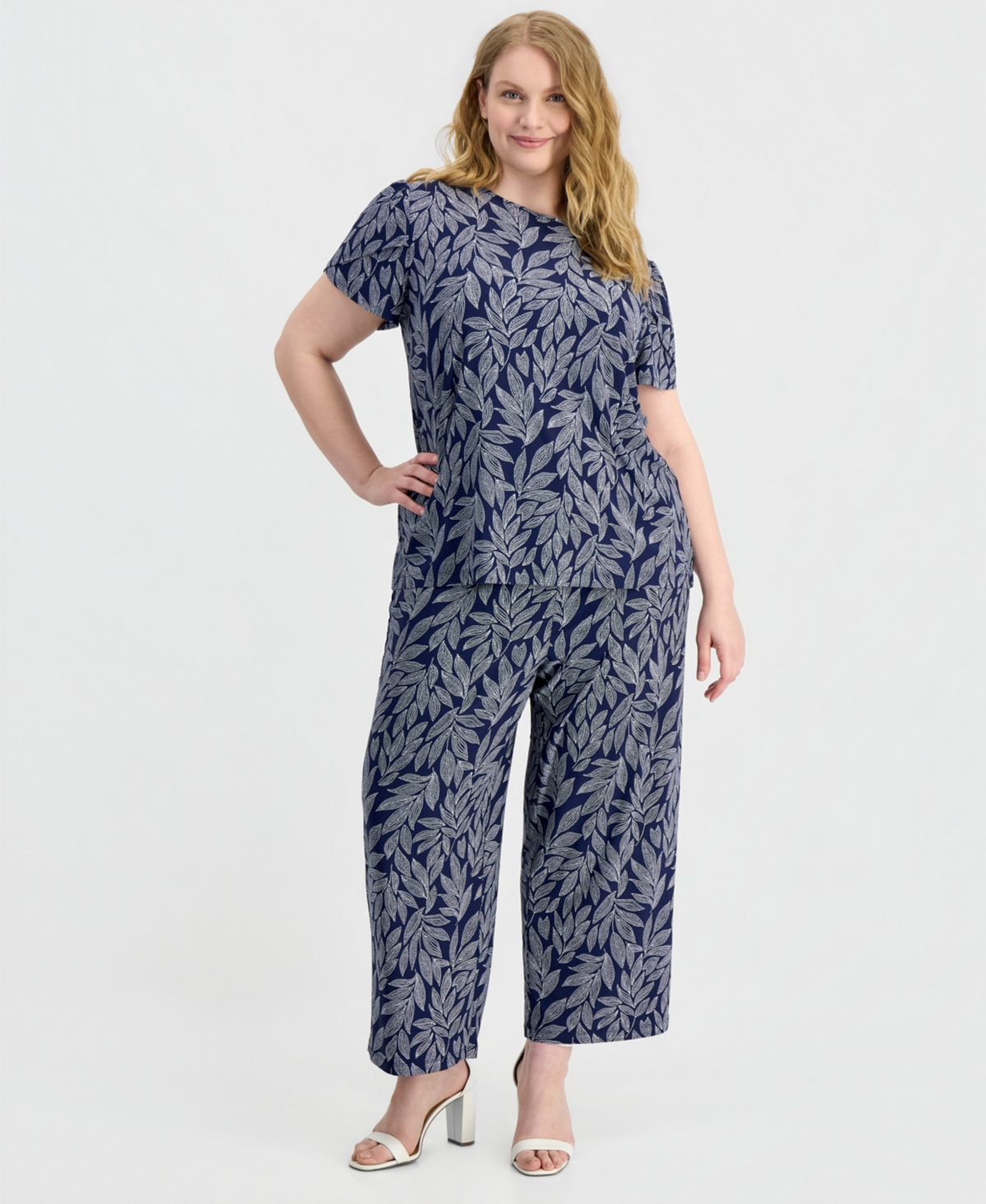 Click here for Anne Klein Essentials Plus Size Wide-Leg Cropped P... prices