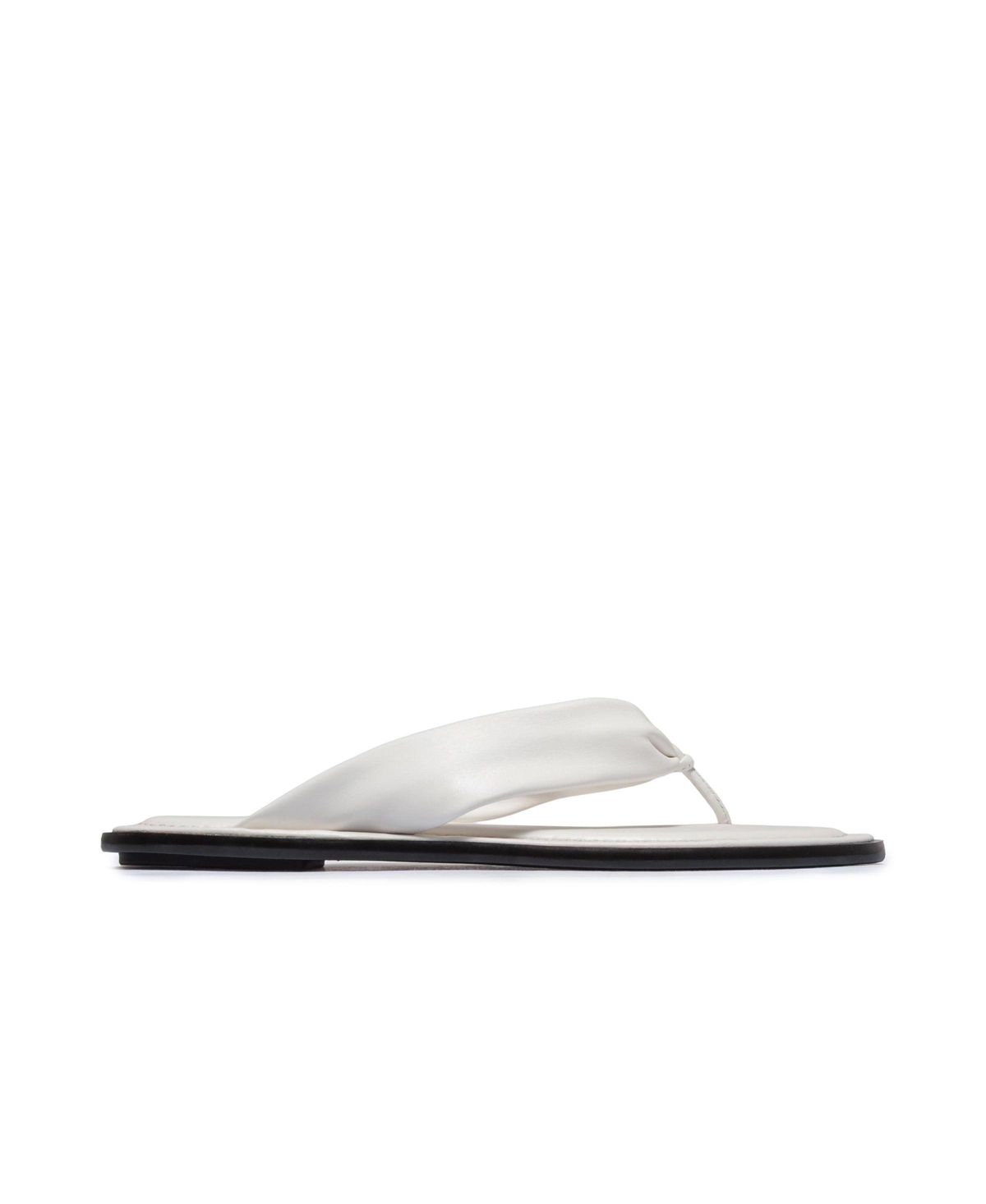 Click here for Bernardo Footwear Salt Thong Sandal - White prices