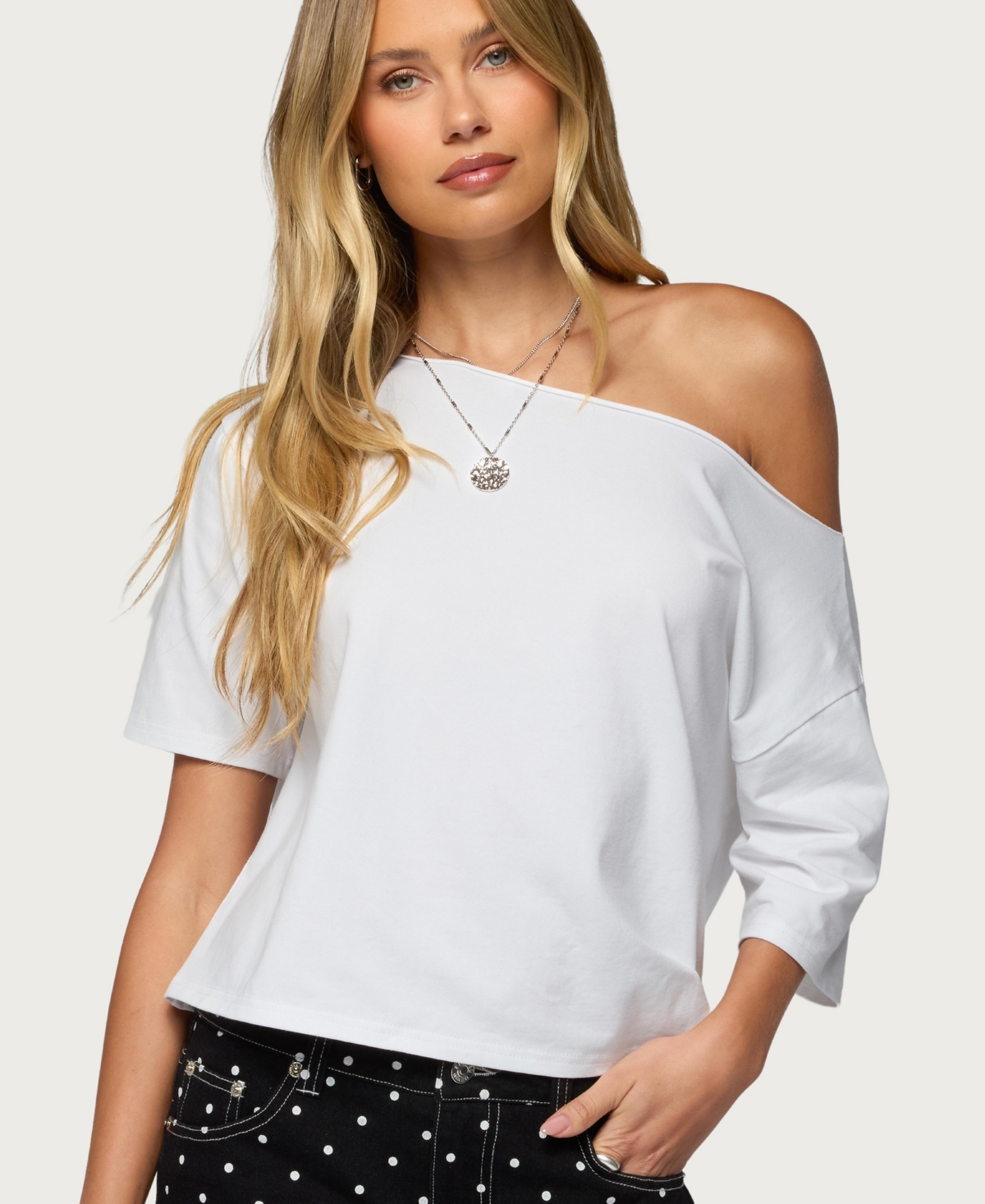 Click here for Edikted Womens Davida Off Shoulder Camo Top - Whit... prices