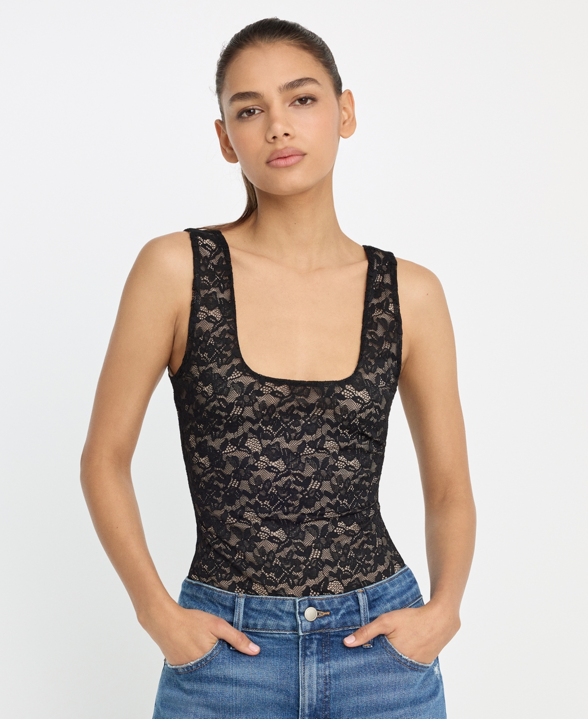 Click here for Good American Womens Stretch Lace Scoop Neck Tank... prices