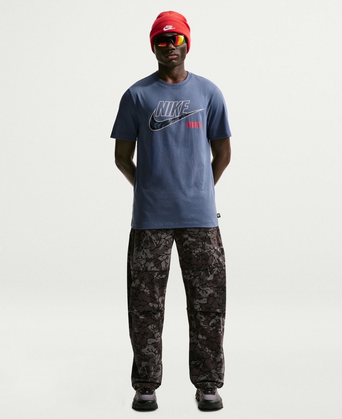 Click here for Nike Mens Futura Soccer T-Shirt - Diffused Blue prices