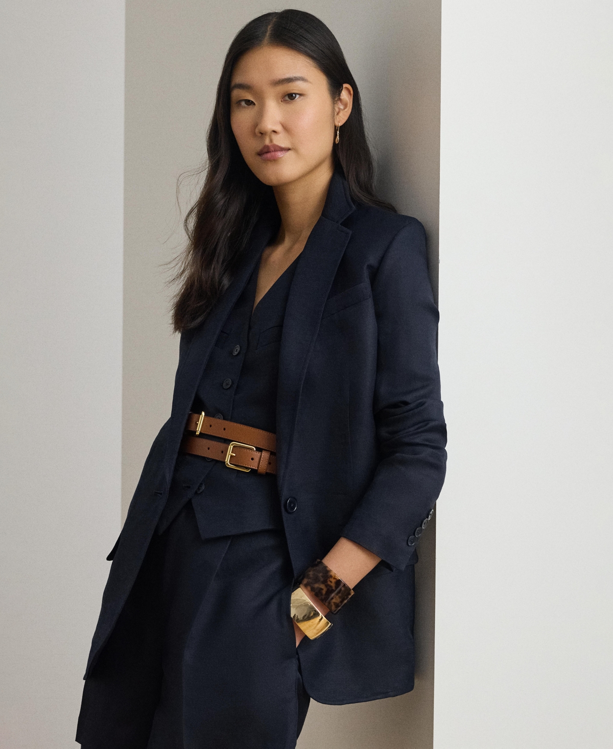 Click here for Lauren Ralph Lauren Womens Single Button Notch Lap... prices