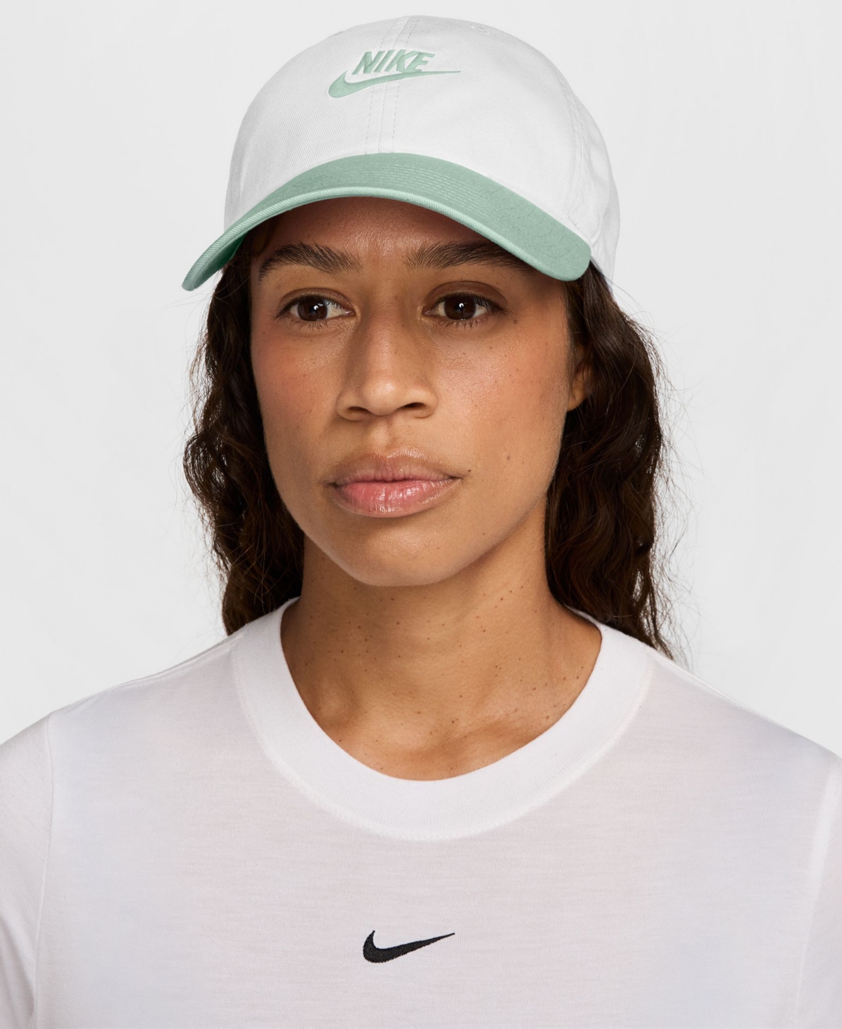 Click here for Nike Unisex Club Logo Embroidered Cap - White/Stea... prices