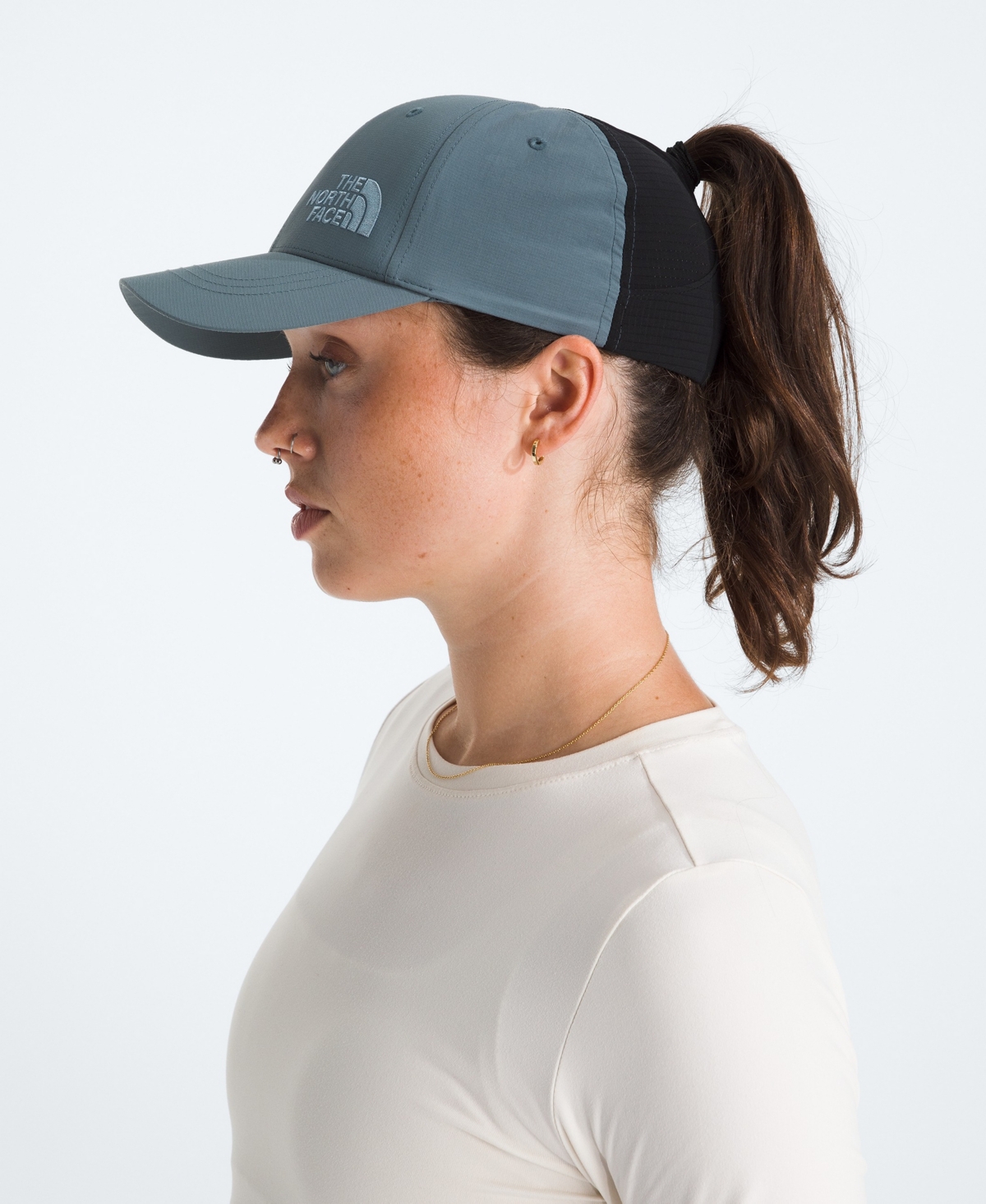 Click here for The North Face Womens Horizon Moisture-Wicking Hat... prices