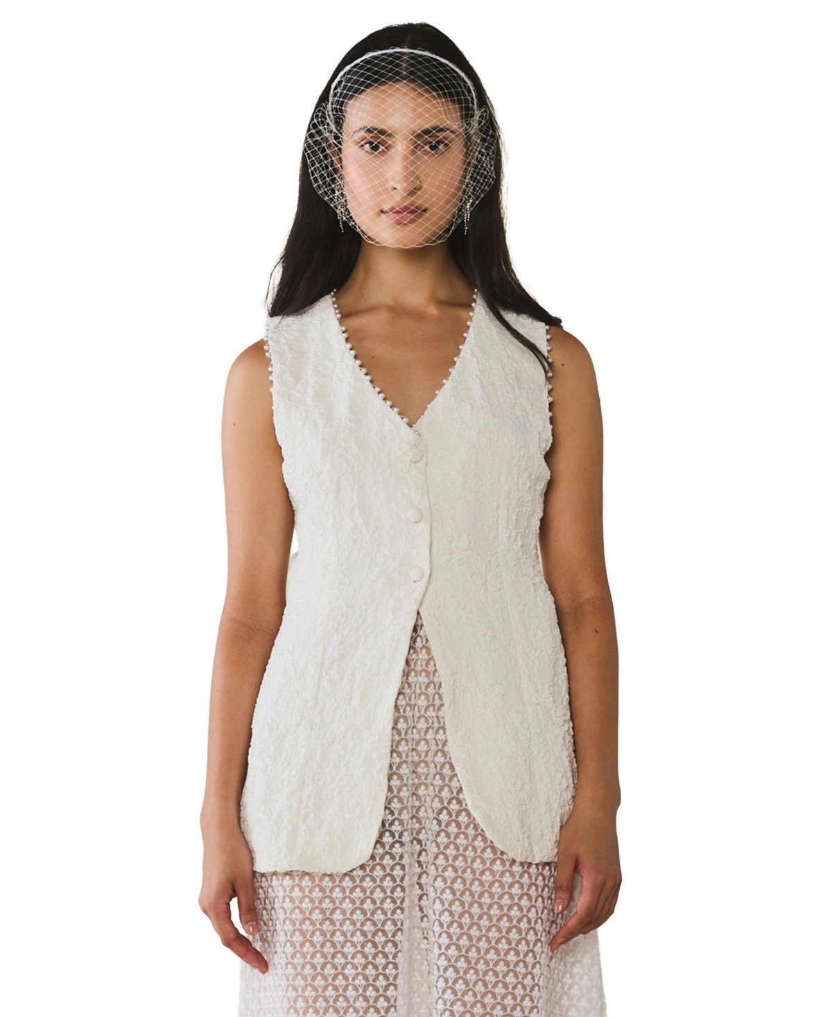 Click here for Eddy Womens Alexa Top - Chapel white floral prices