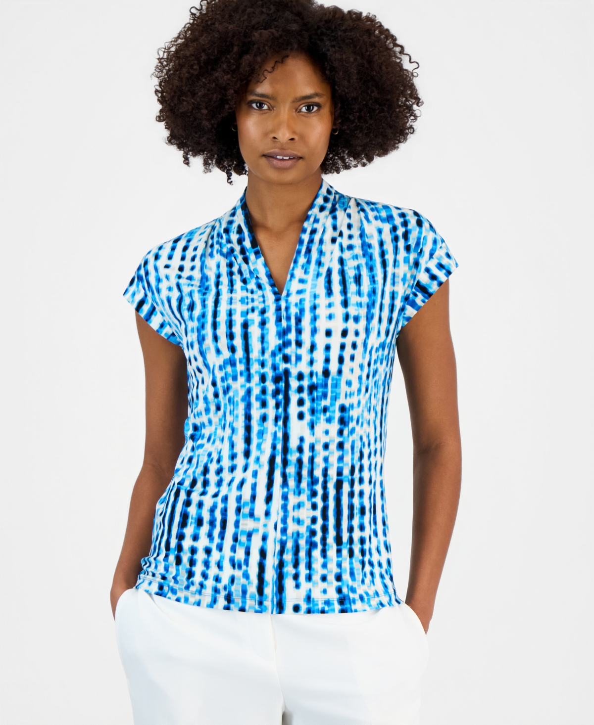 Click here for Kasper Womens Cap Sleeve V-Neck Printed Jersey Top... prices