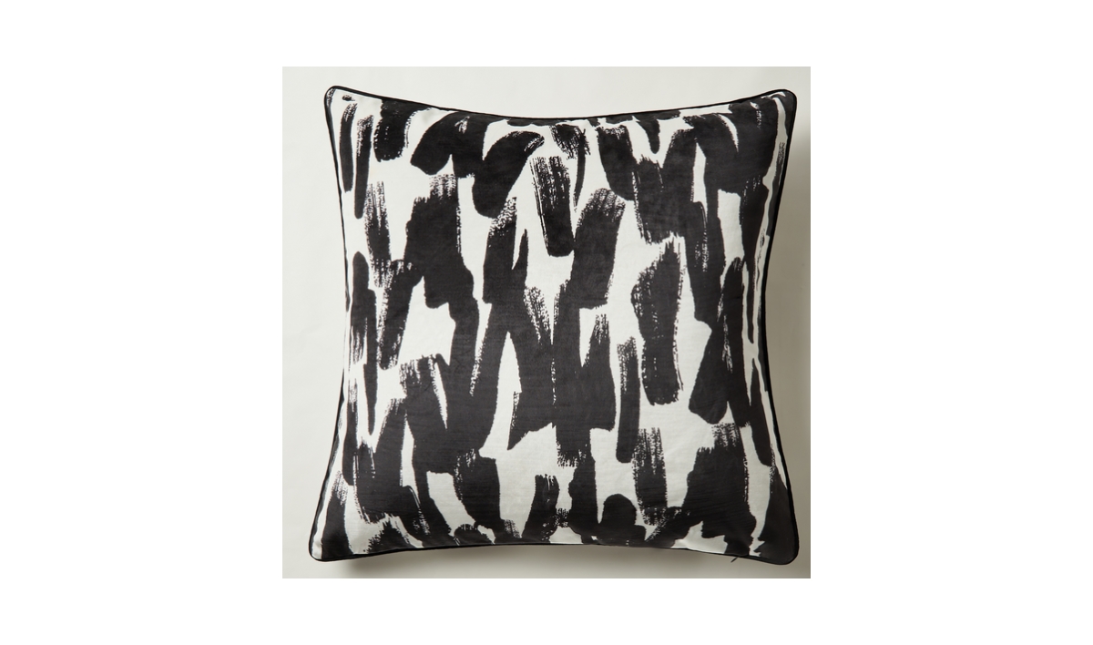 Click here for Z Gallerie Adelaide Pillow - Black prices