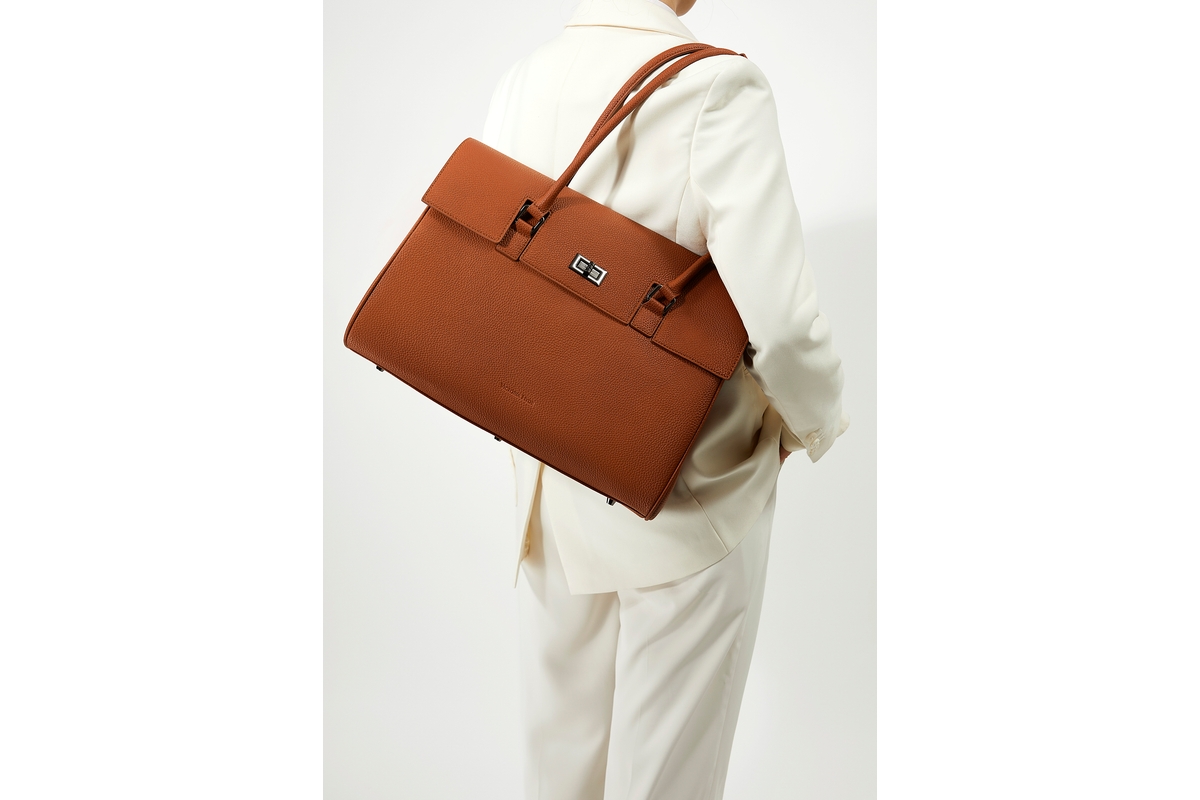 Click here for Jolene L Woman Handbag Flip-top Business Bag Victo... prices