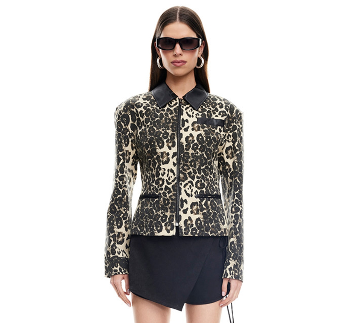 Click here for Lioness Womens Soho Spread Collar Jacket - Leopard prices