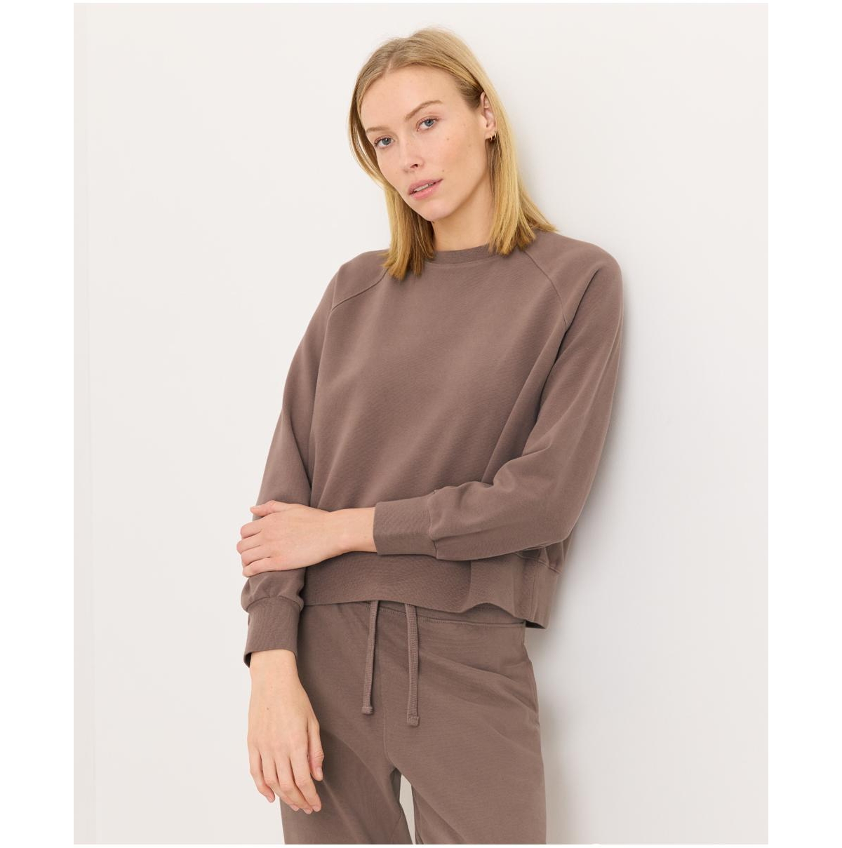 Click here for Pact Womens Organic Cotton CloudKnit Raglan Crew -... prices