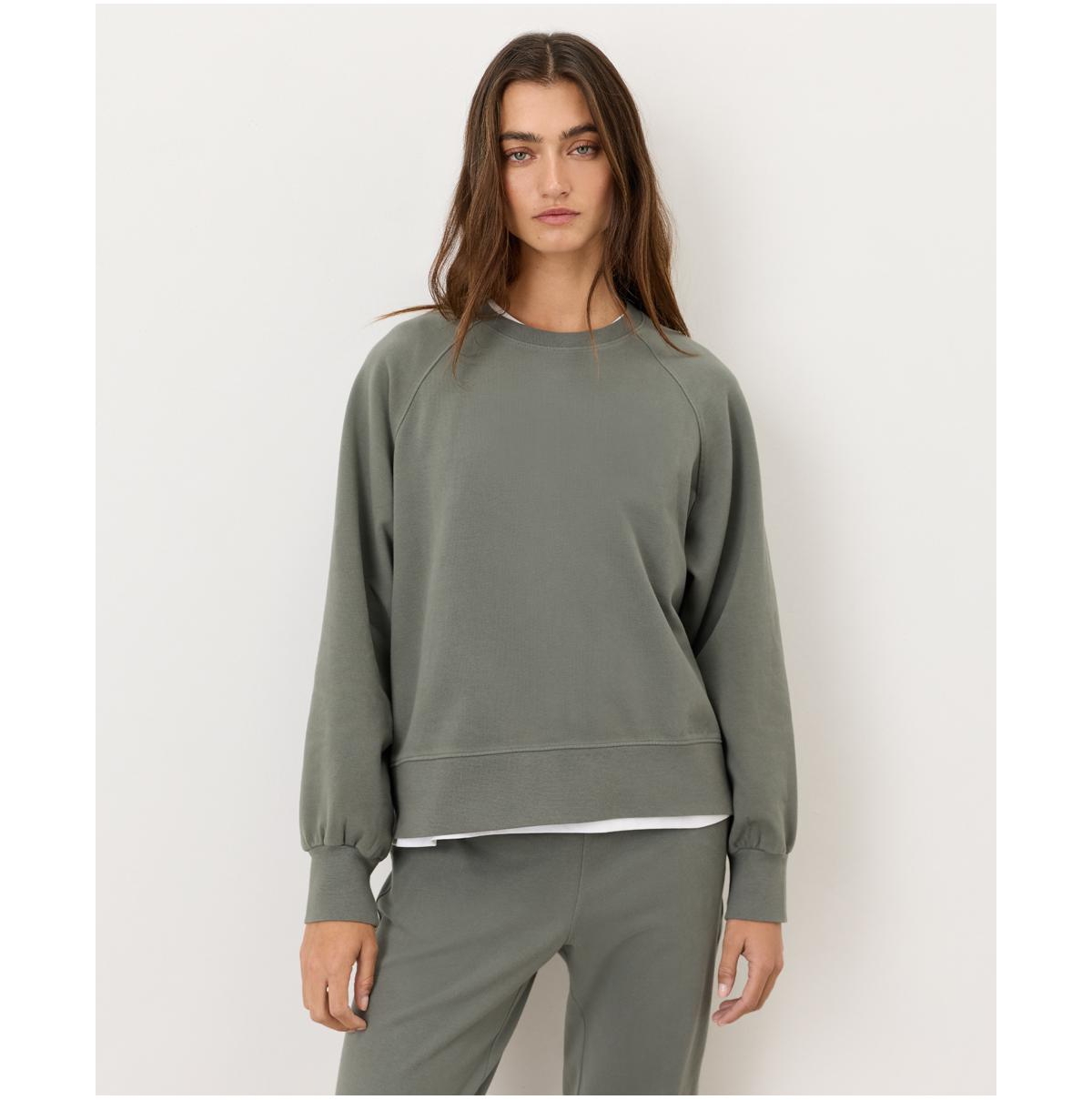 Click here for Pact Womens Organic Cotton CloudKnit Raglan Crew -... prices