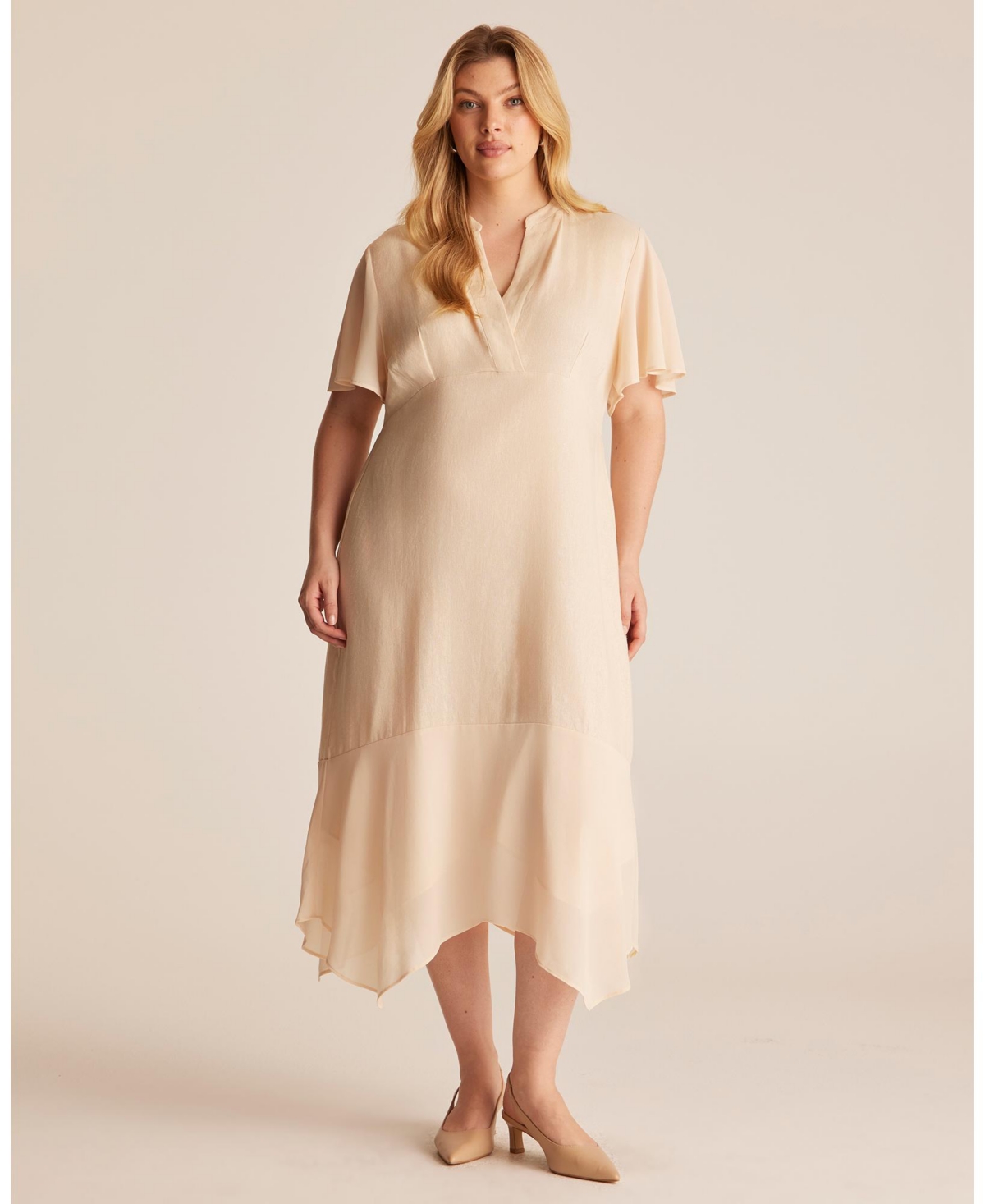 Click here for Estelle Womens Claudia Linen Contrast Trim V-neck... prices