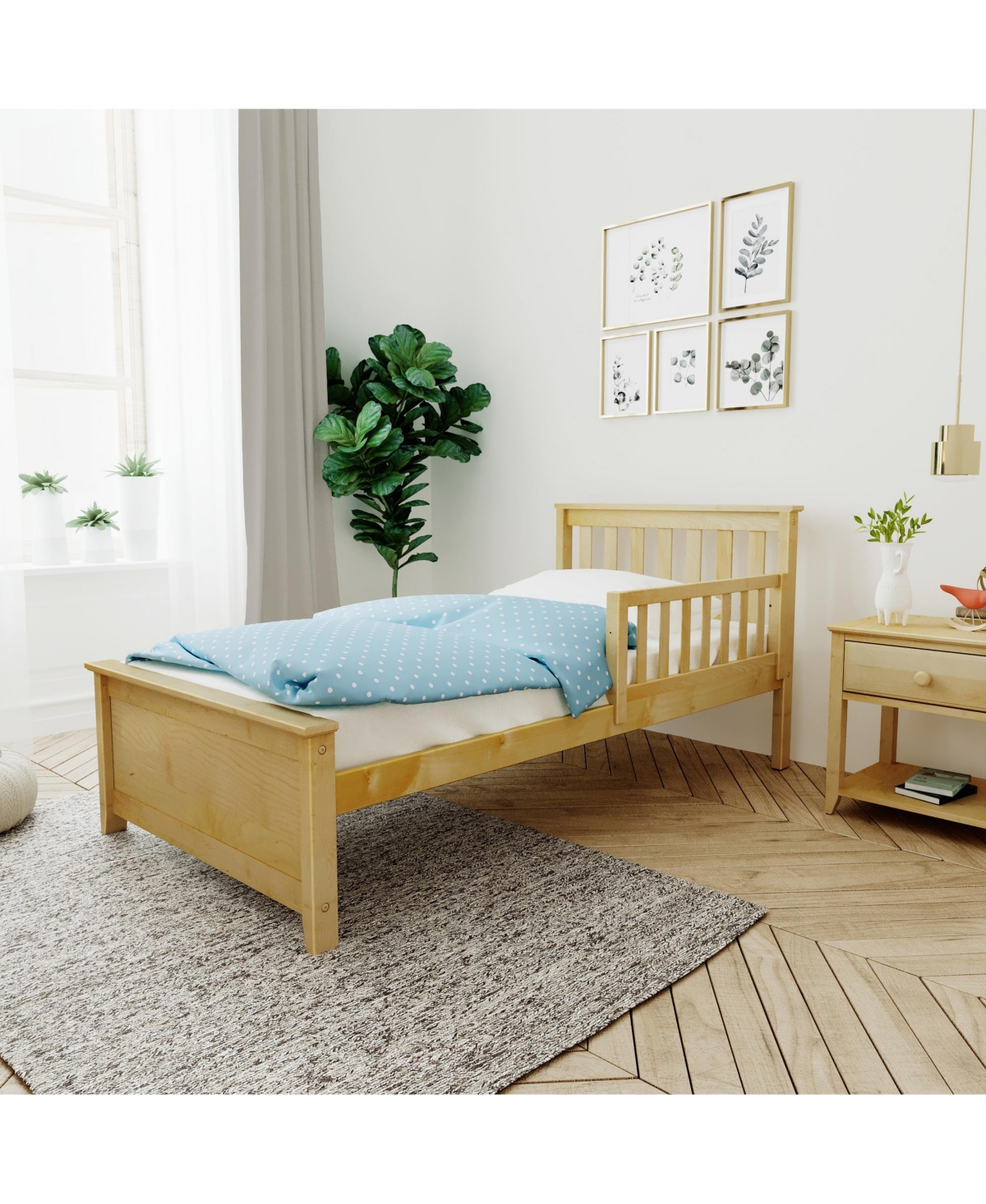 Click here for Max and Lily with Single Guard Rail - Natural prices