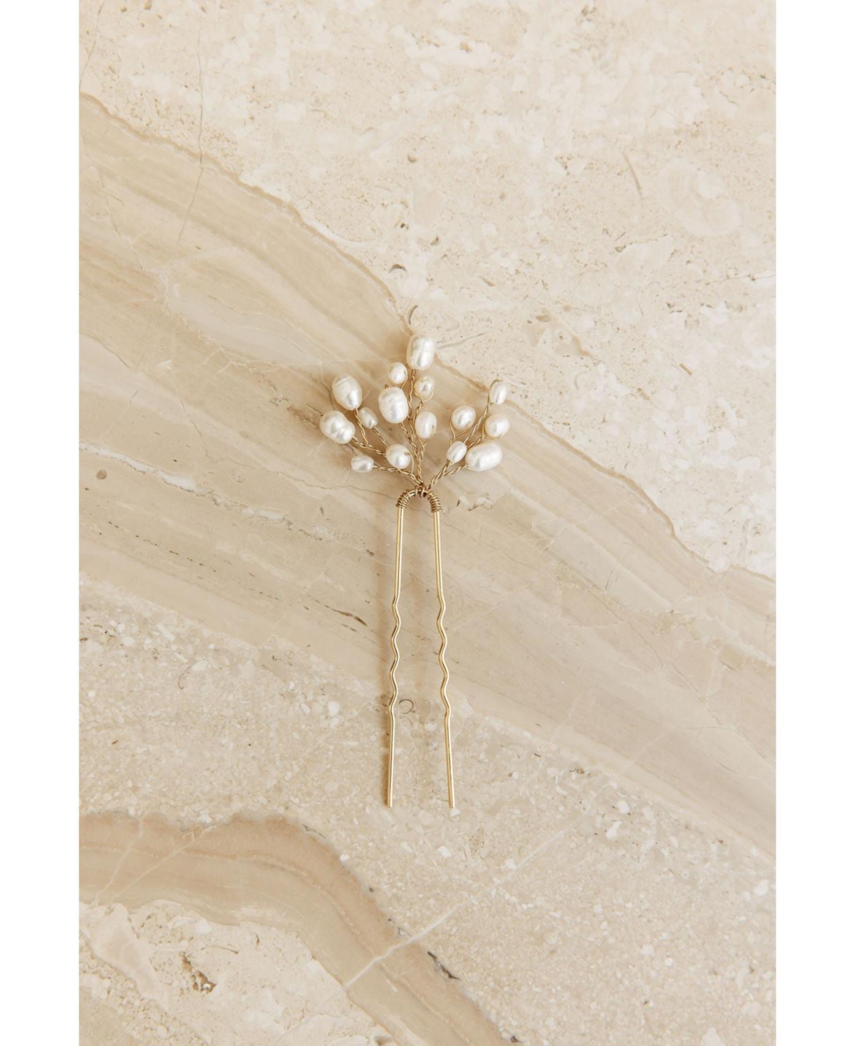 Click here for Untamed Petals Parker Pearl Hair Pin - Gold prices