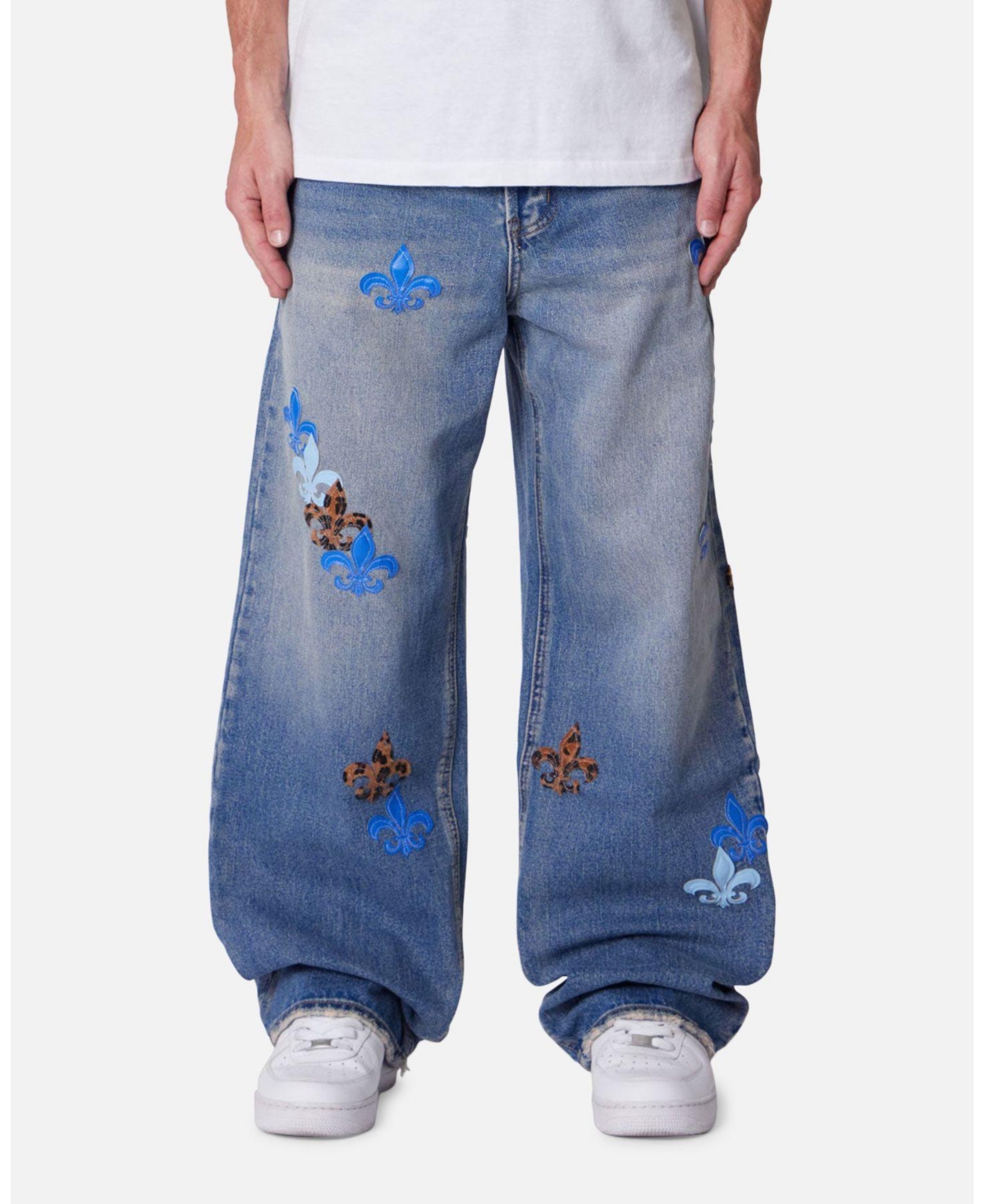 Click here for mnml Mens Ultra Baggy Fleur Patch Jeans prices