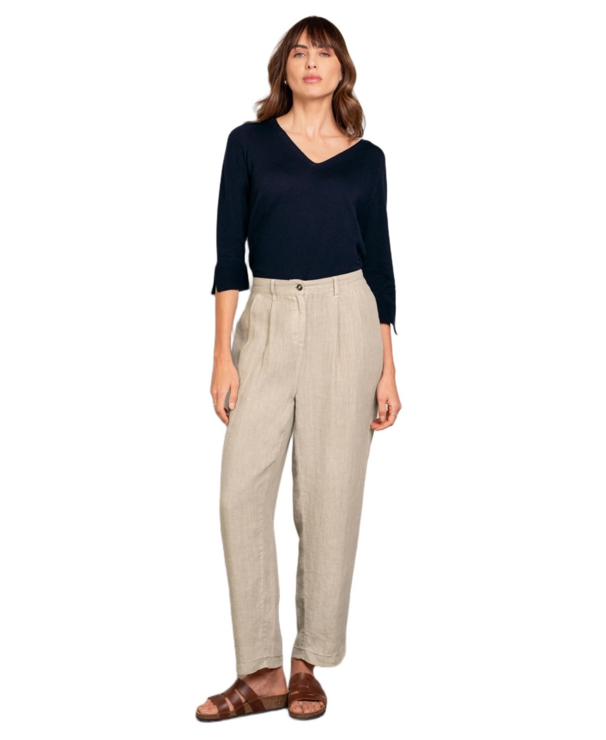 Click here for Celtic & Co. Womens Barrel Leg Pleat Detail Pants... prices