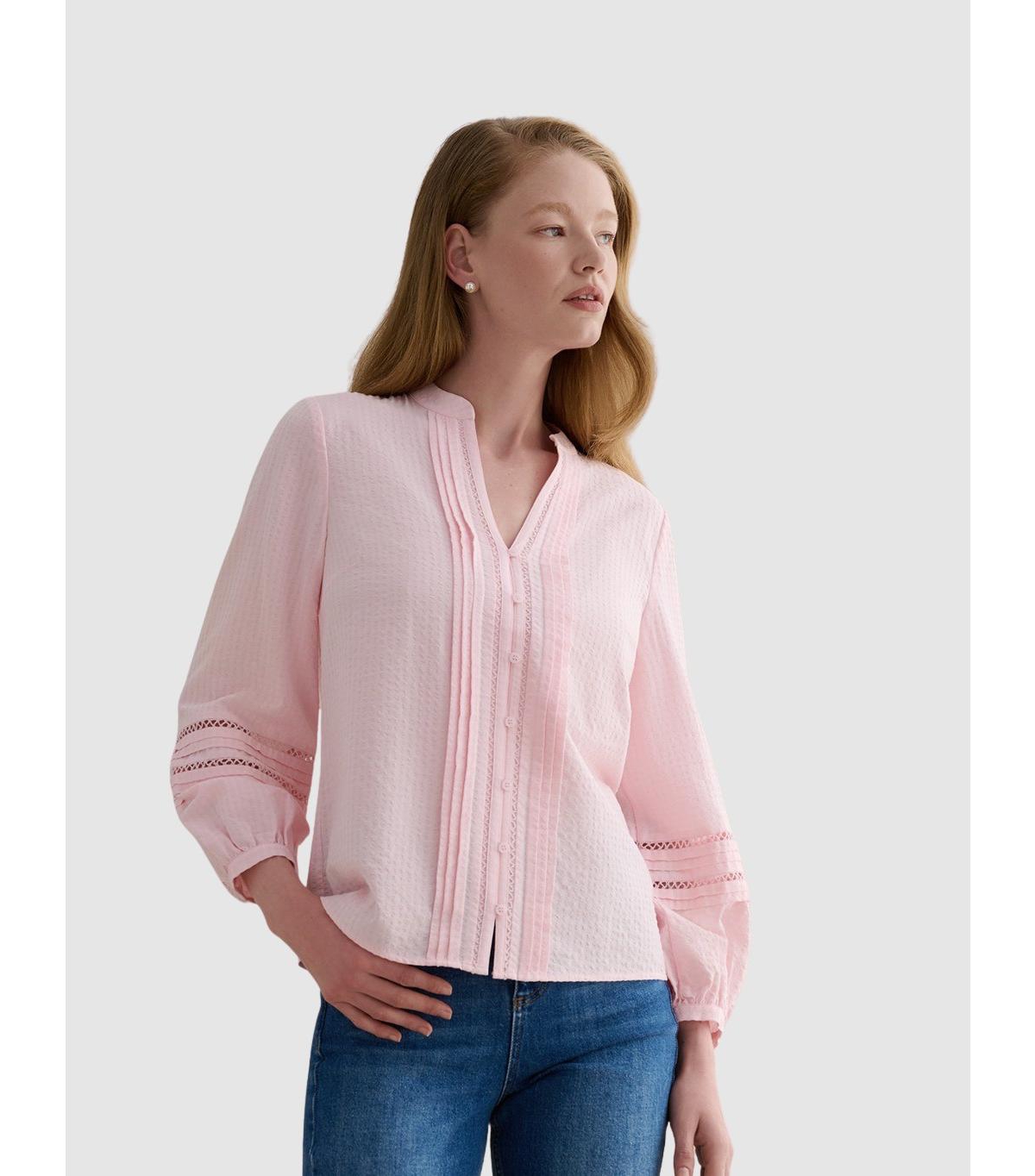 Click here for Hobbs London Womens Lucilla Pintuck Mandarin Colla... prices