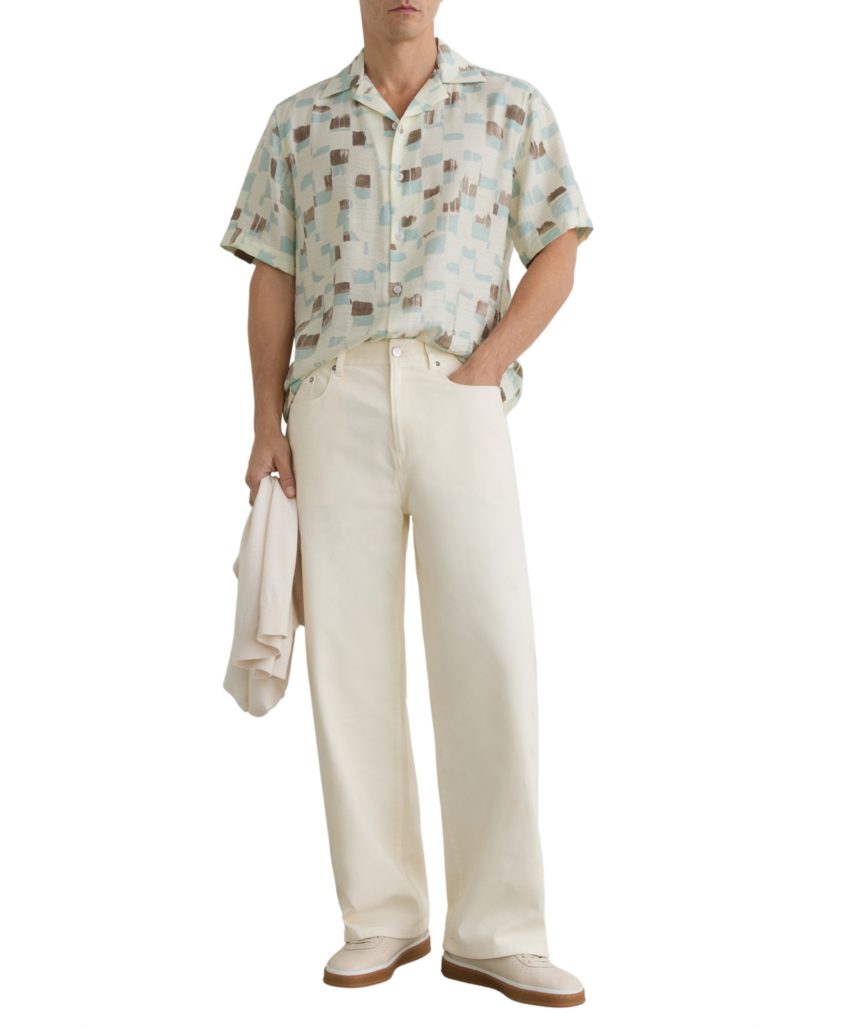 Click here for Reiss Mens Vespucci Brushstroke-Print Cuban-Collar... prices