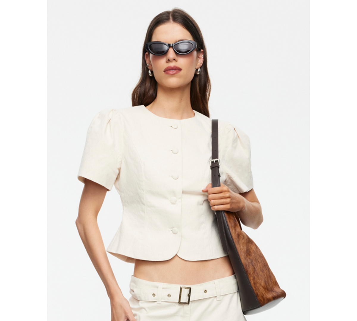 Click here for Lioness Womens Cropped Short-Sleeve Blouse - Beige prices