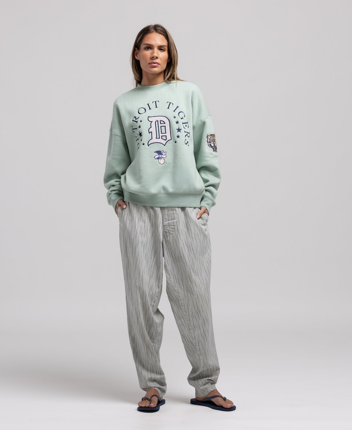 Click here for Mitchell & Ness Womens Green Detroit Tigers Yacht... prices