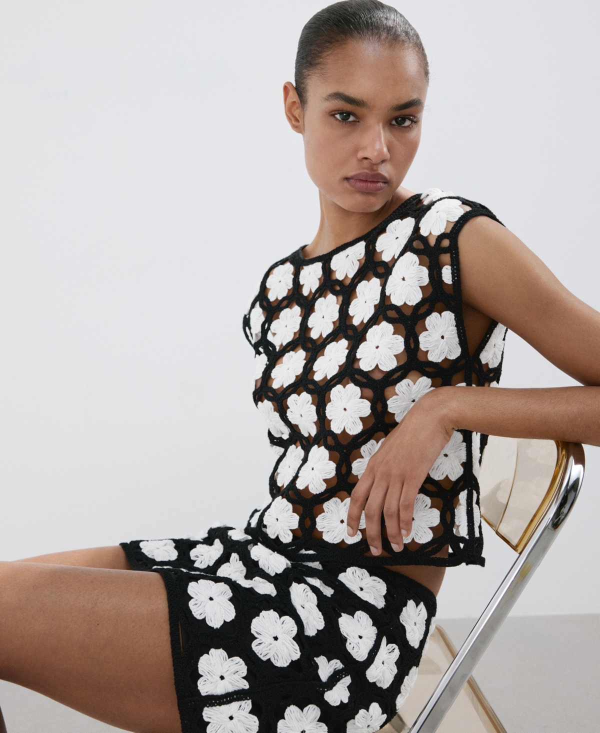Click here for Mango Womens Flowers Crochet Sweater - Black prices