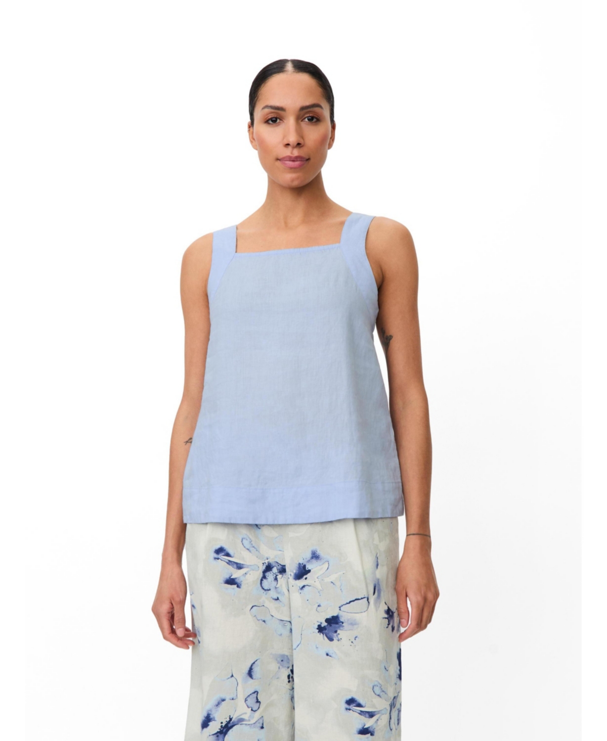 Click here for Masai Copenhagen Womens Madisa Linen Square Neck T... prices