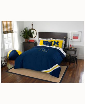 Northwest Company Michigan Wolverines Full Bed Set - Macy's