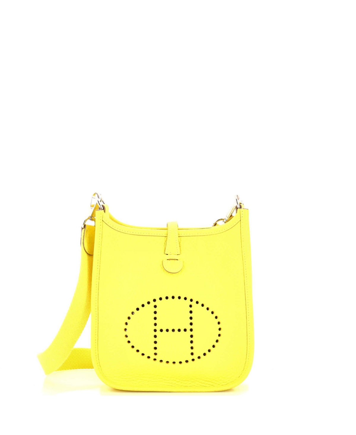 Click here for Pre-Owned Hermes Tpm Evelyne Bag Gen Iii Clemence... prices