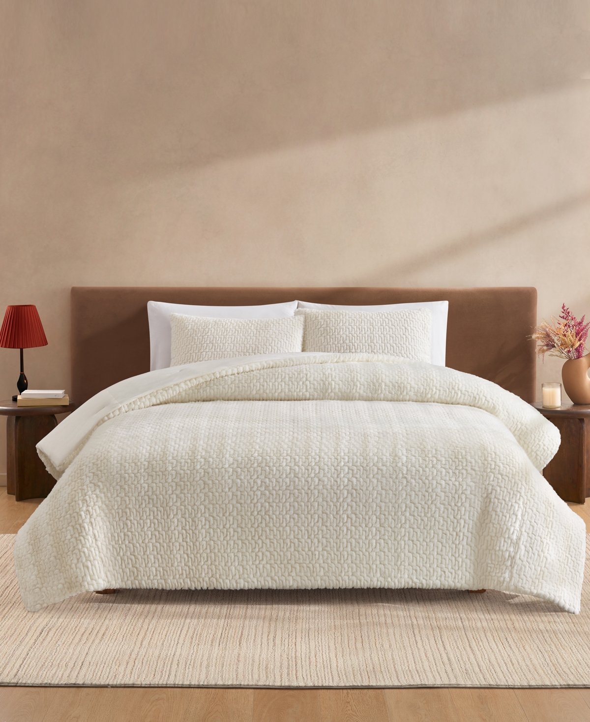 Click here for Ugg Lida 3-Piece Comforter Set  Full/Queen - Snow prices