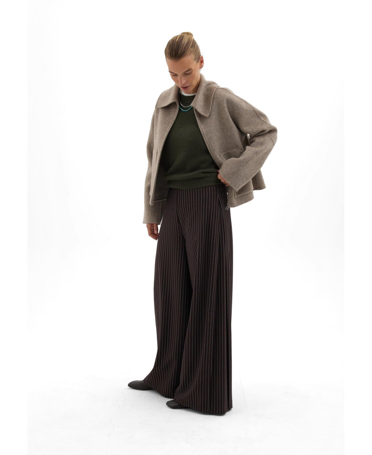Click here for Hush Womens Revyn Pinstripe Wide-Leg Pull-On Trous... prices