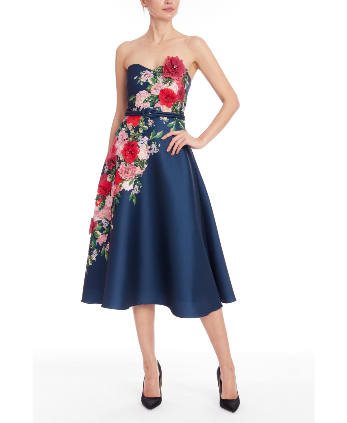 Click here for Badgley Mischka Womens The Strapless Placed Print... prices