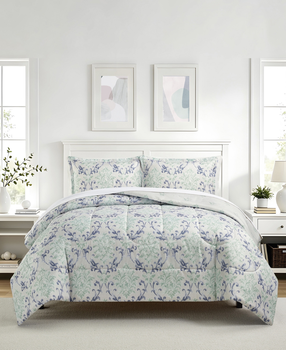 Click here for Macys Painterly Damask Reversible Microfiber 3-pie... prices
