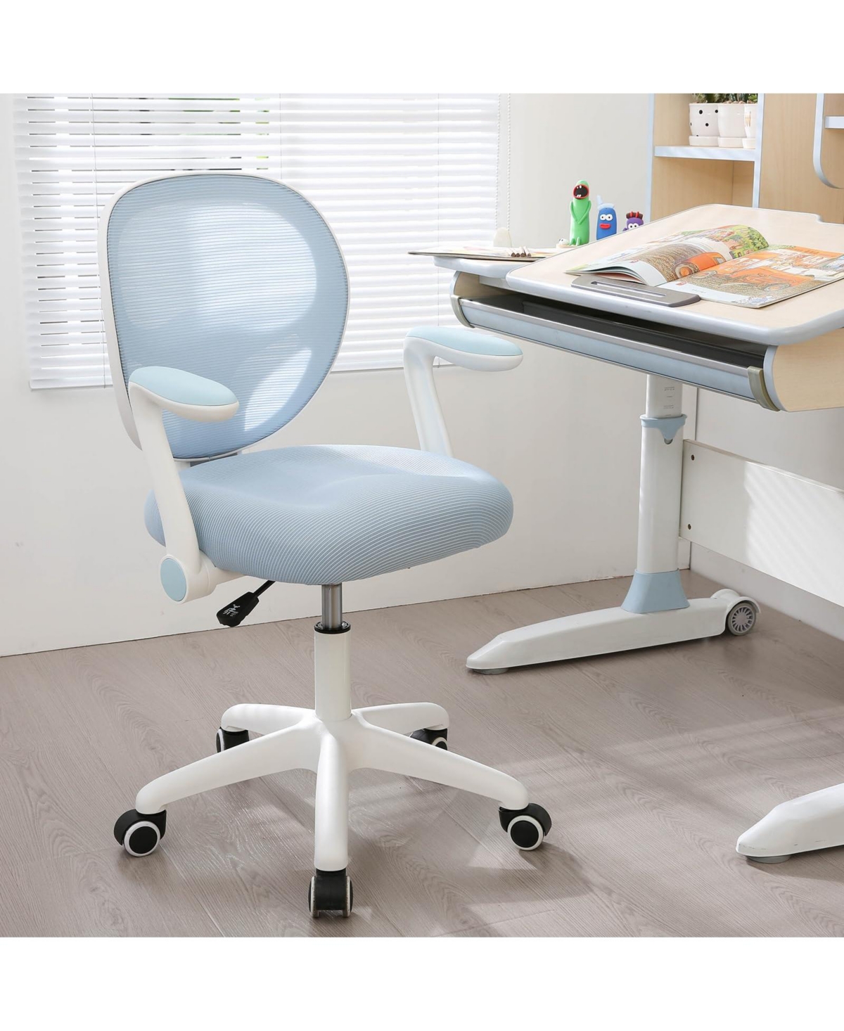 Click here for Kids Ergonomic Desk Chair with Adjustable Height... prices