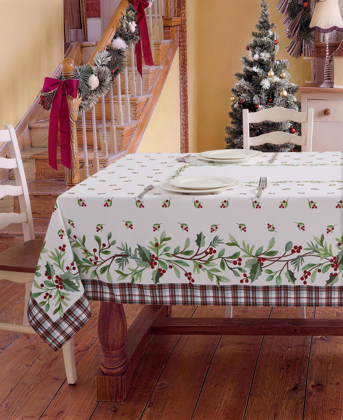Click here for Avanti Holly Plaid Rectangle Tablecloth  60 x 84 -... prices